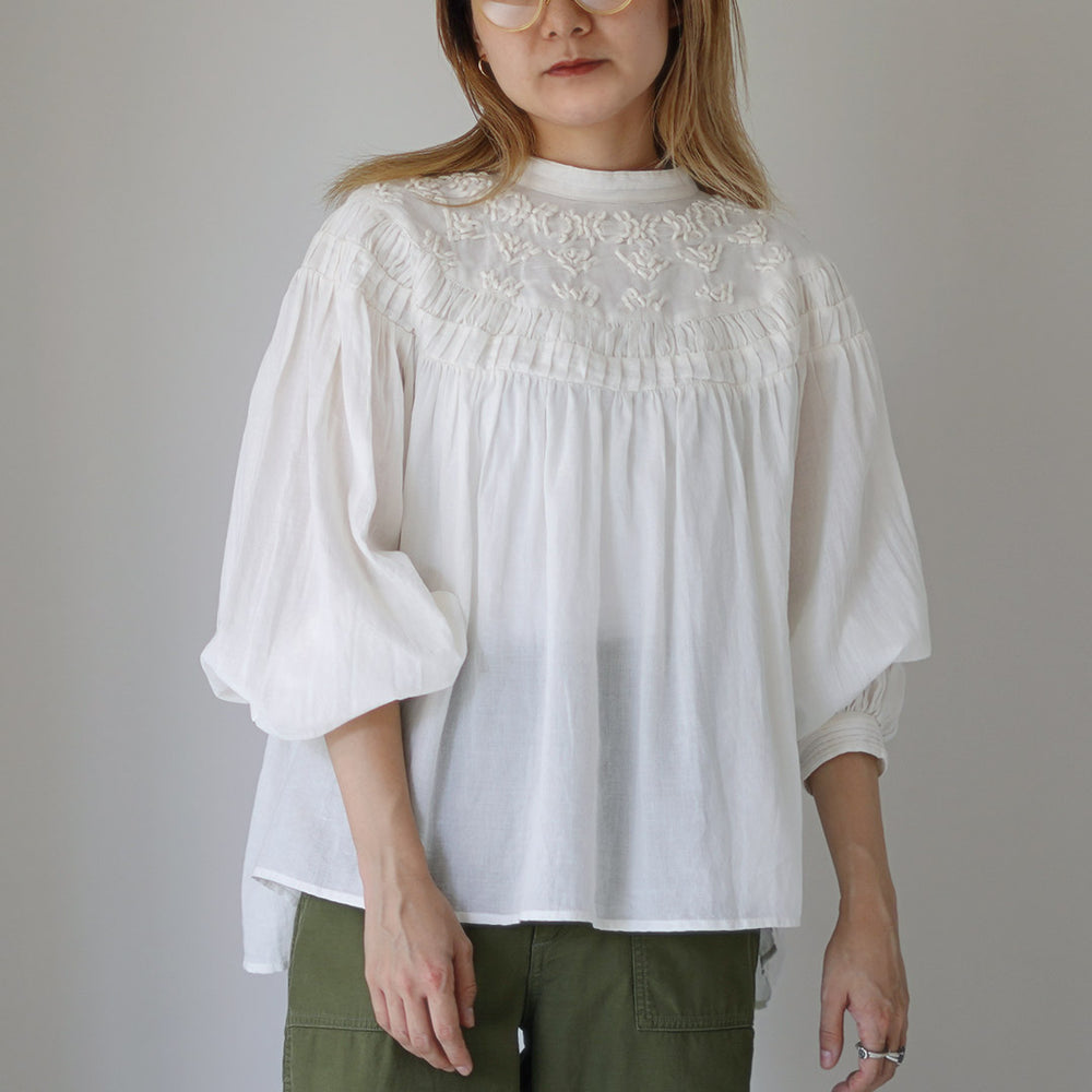 TUMUGU（ツムグ） ハンド刺繍 コットンモス プルオーバー / レディース ブラウス シャツ 長袖 綿100｜ROCOCO ONLINE ...