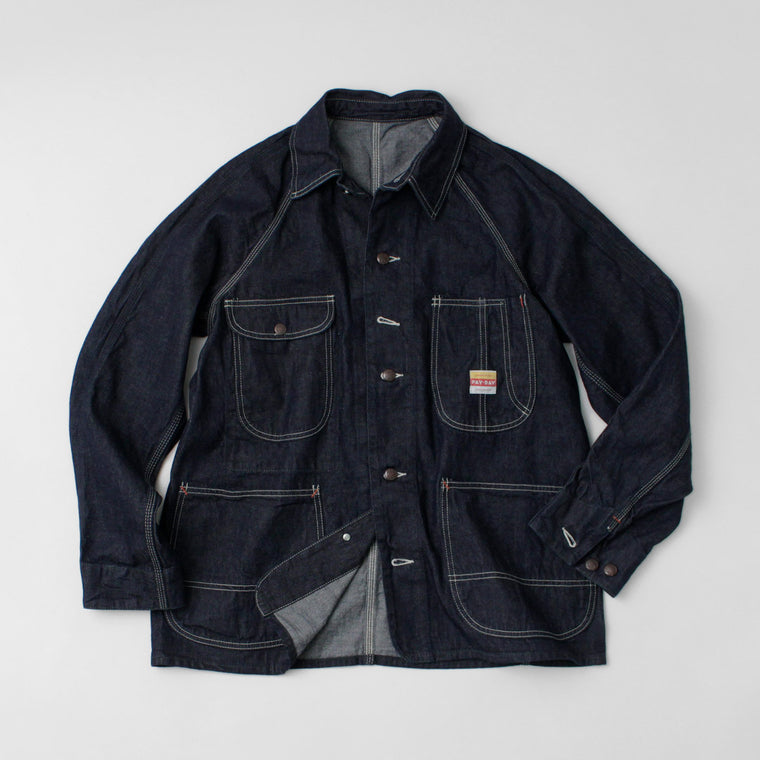 【2025年春】今季再注目！デニムカバーオールのトレンドな着こなし方を徹底解説。おすすめアイテムも紹介 ｜ROCOCO ONLINE STORE